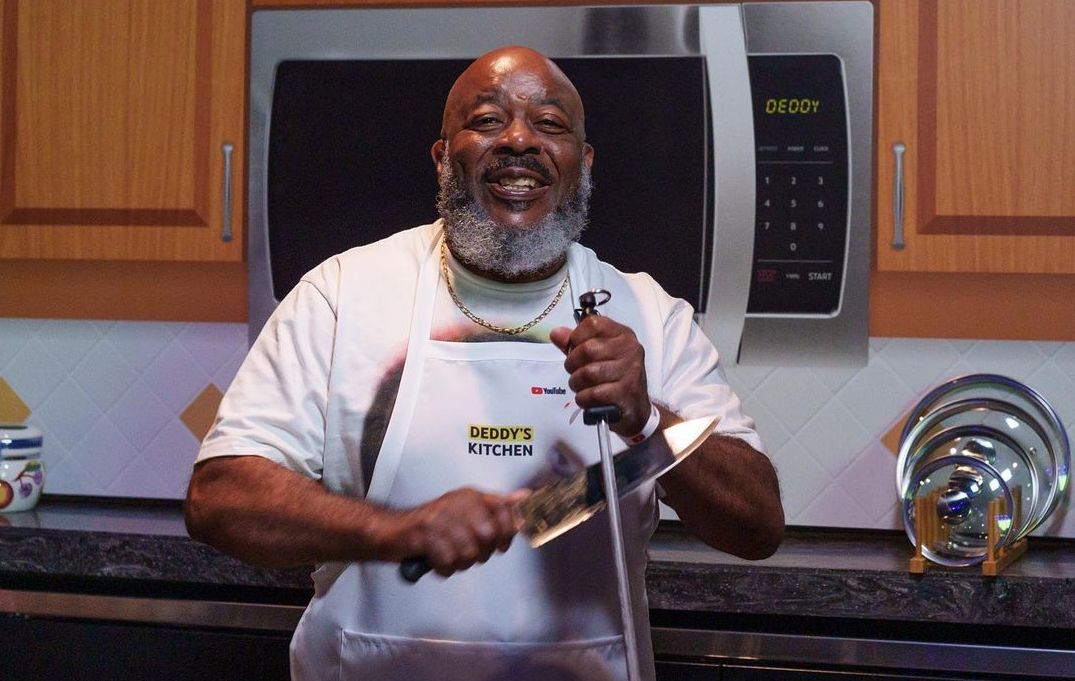 Contact – Deddy's Kitchen